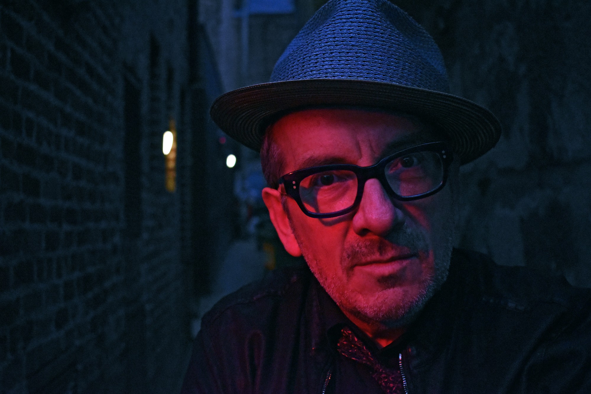 Growing up with, and outgrowing, Elvis Costello – Tone Madison